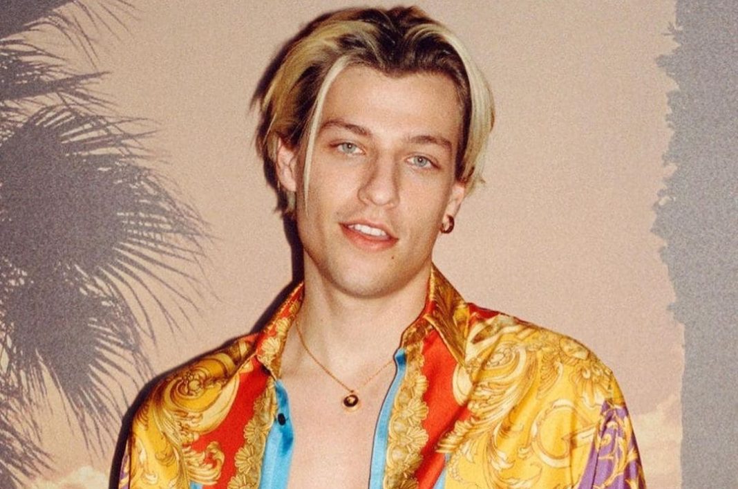 Jacob Hurley Bongiovi: Age and Net Worth of Jake, Jon Bon Jovi's son