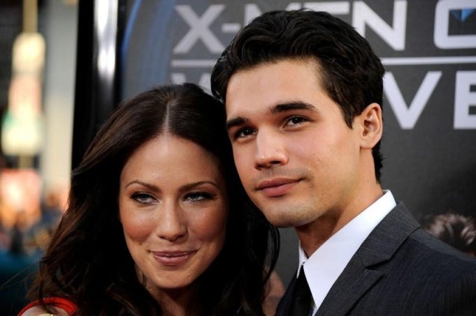 Steven Strait Bio and Personal Life of The American Actor and Singer