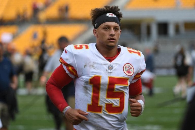 How Tall is Patrick Mahomes? His Height Compared To Other NFL Quarterbacks
