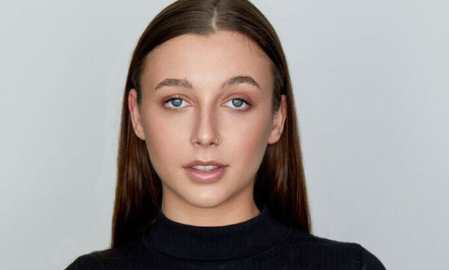 Emma Chamberlain Height, Age and Other Facts About The YouTuber