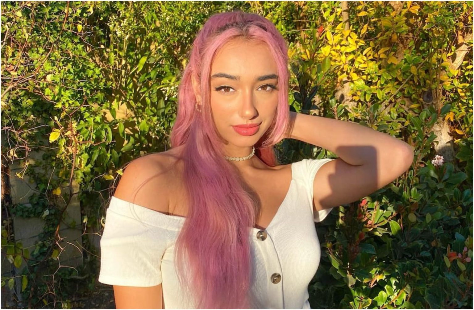 Who is Kathleen Hixson and How is She Related To Stokes Twins?